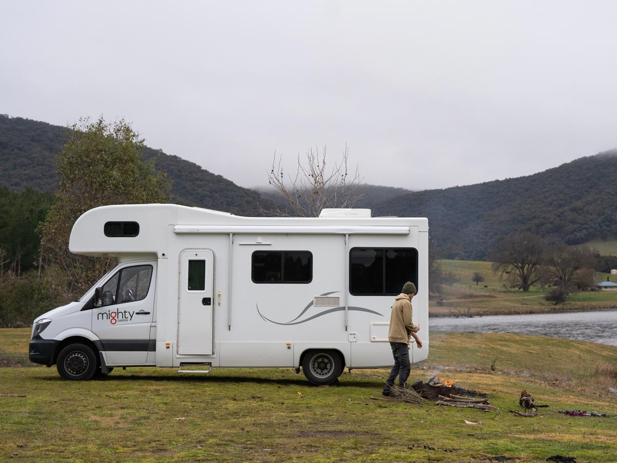 Big Six Motorhome - Aussie campervans